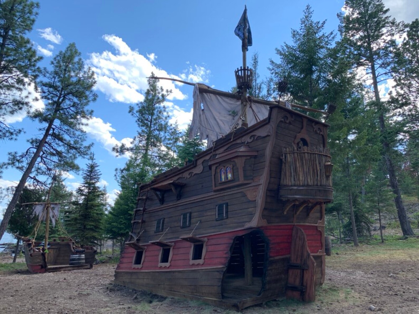 Shipwreck Tree House - Etsy