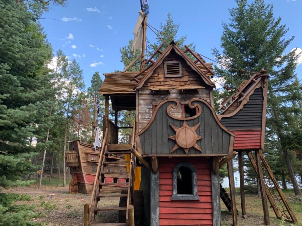 Shipwreck Tree House - Etsy