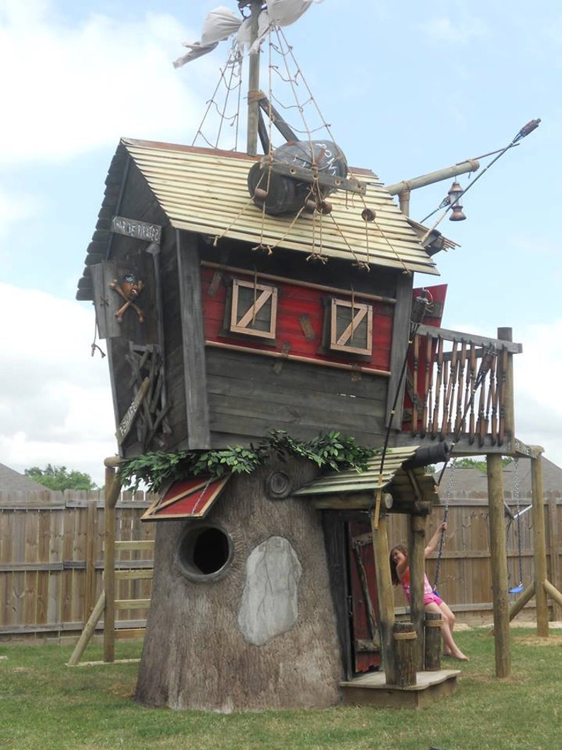 Pirate Shack Tree House - Etsy