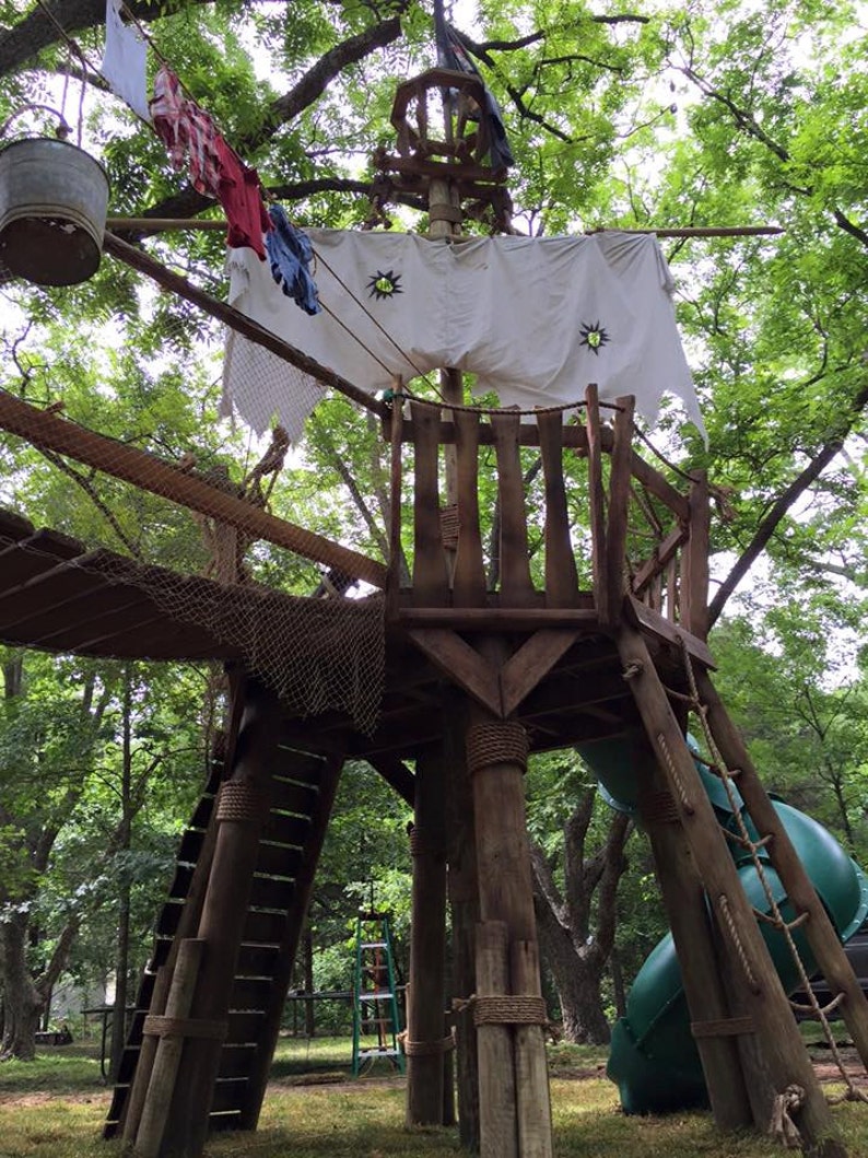 The Grayson Tree House - Etsy