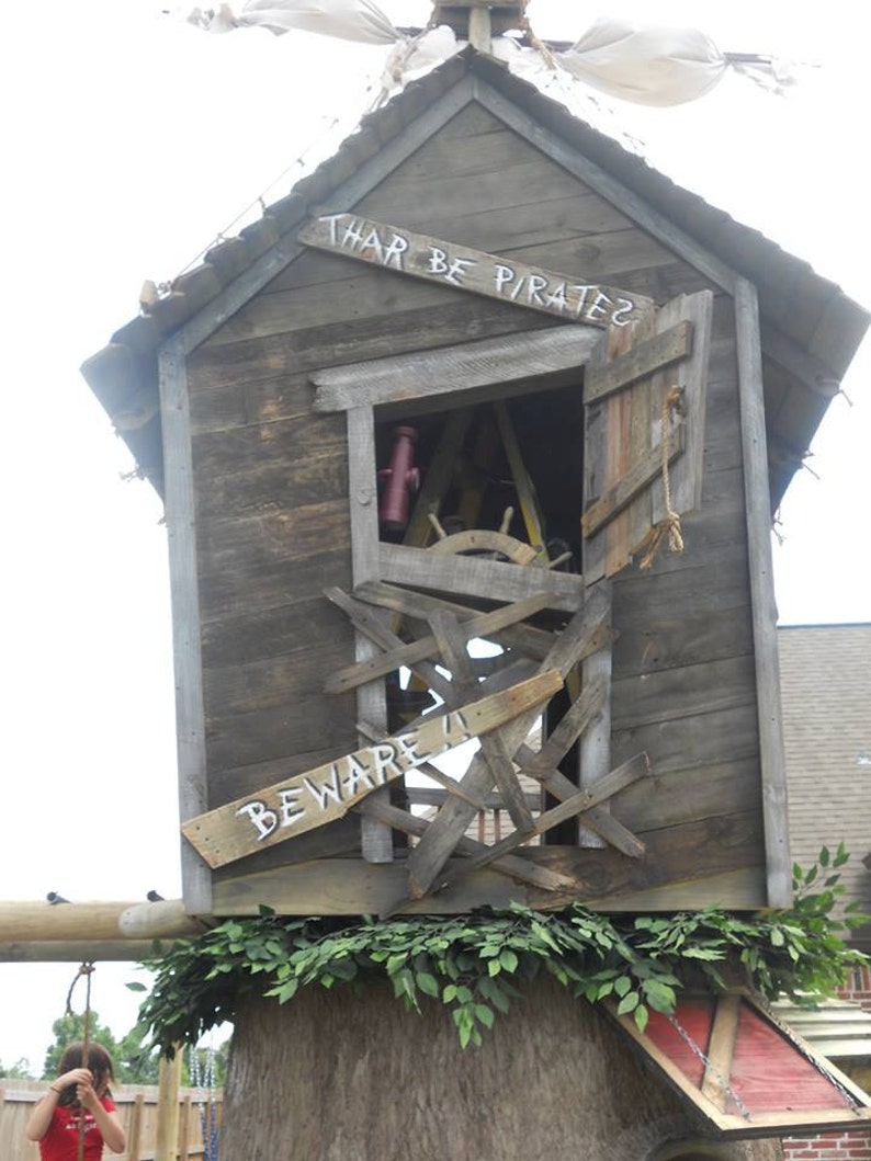 Pirate Shack Tree House - Etsy