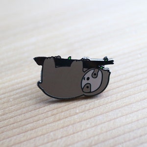 Sloth Enamel Pin - Etsy
