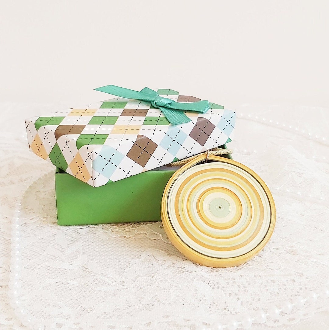 Rolling Paper Pendant Light Disc Sunburst Necklace, Quilling Art ...