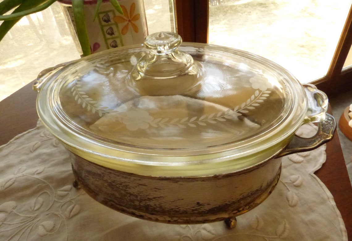 Pyrex Glass Casserole Oval Baking Dish Floral Leaf Etched Lid | Etsy