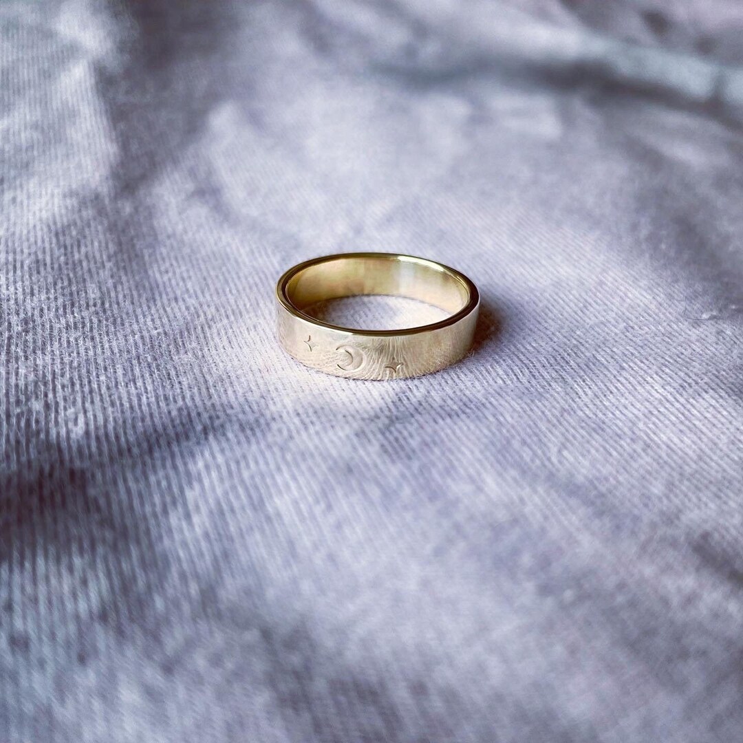 Celestial 18K Gold Wedding Ring, Gold Moon Wedding Band, 18 Ct Gold ...
