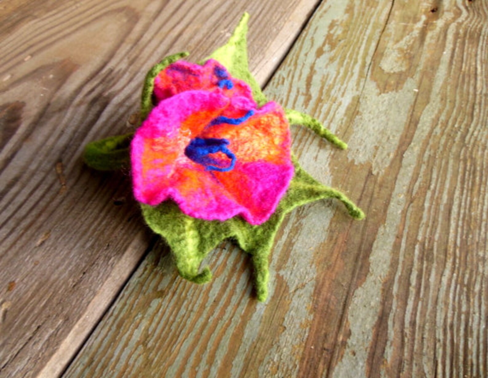 Felt Brooch Flower Brooch Hand Felted Brooch Pin Pink Green OOAK Flower ...