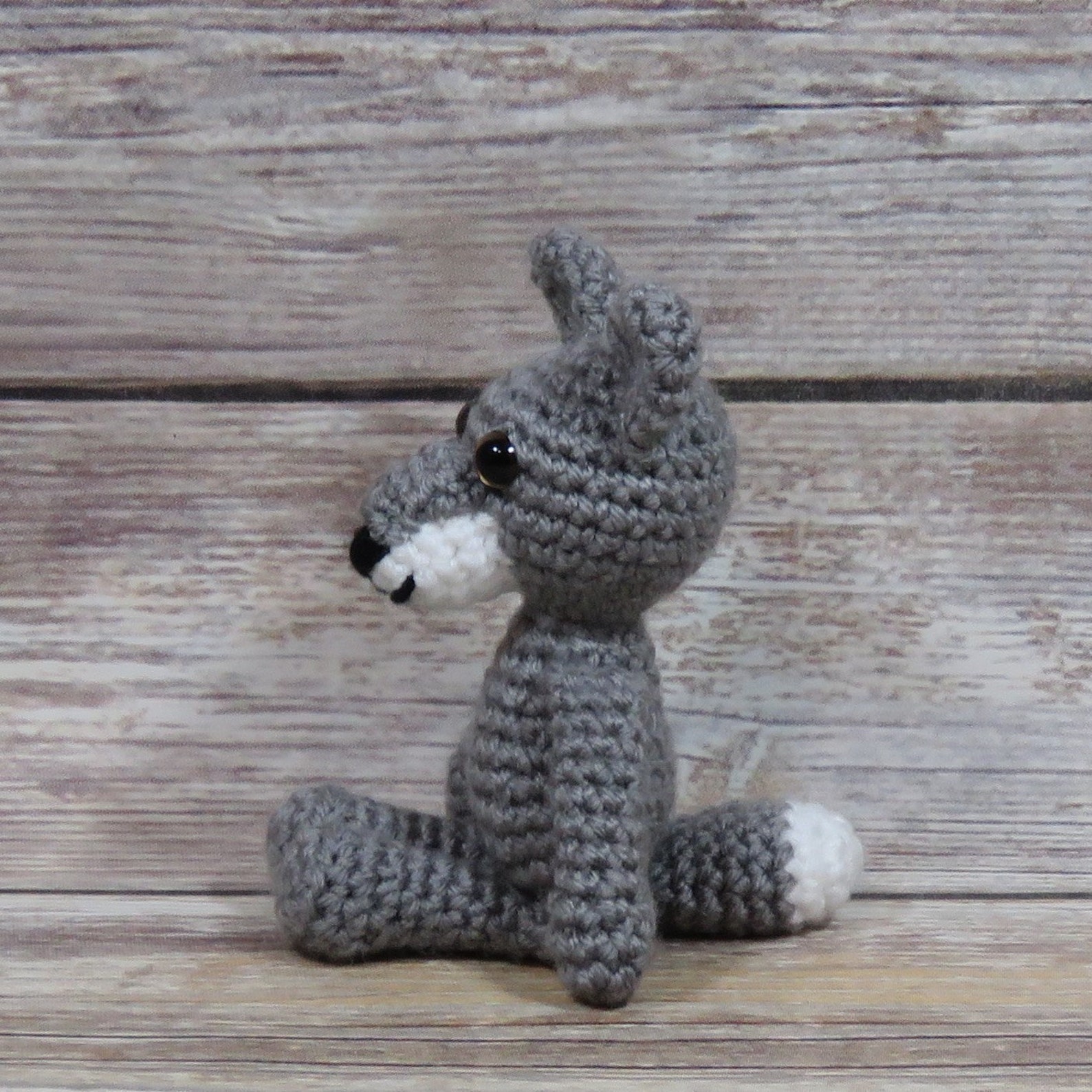 Critter Hollow Wolf Crochet Pattern - Etsy
