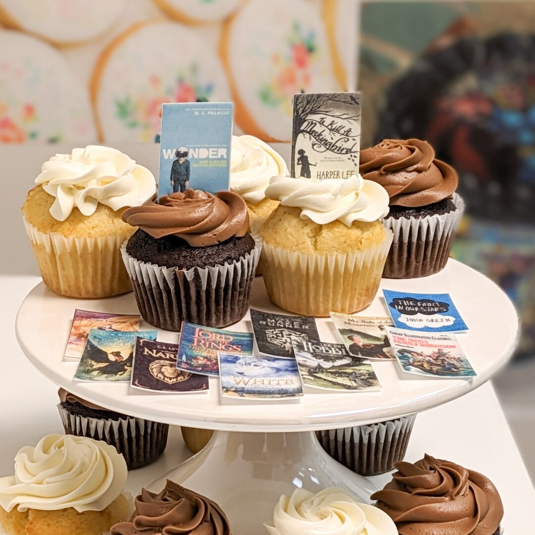 Book Cupcake Toppers With Classic and Modern Novel Book Covers | Edible ...