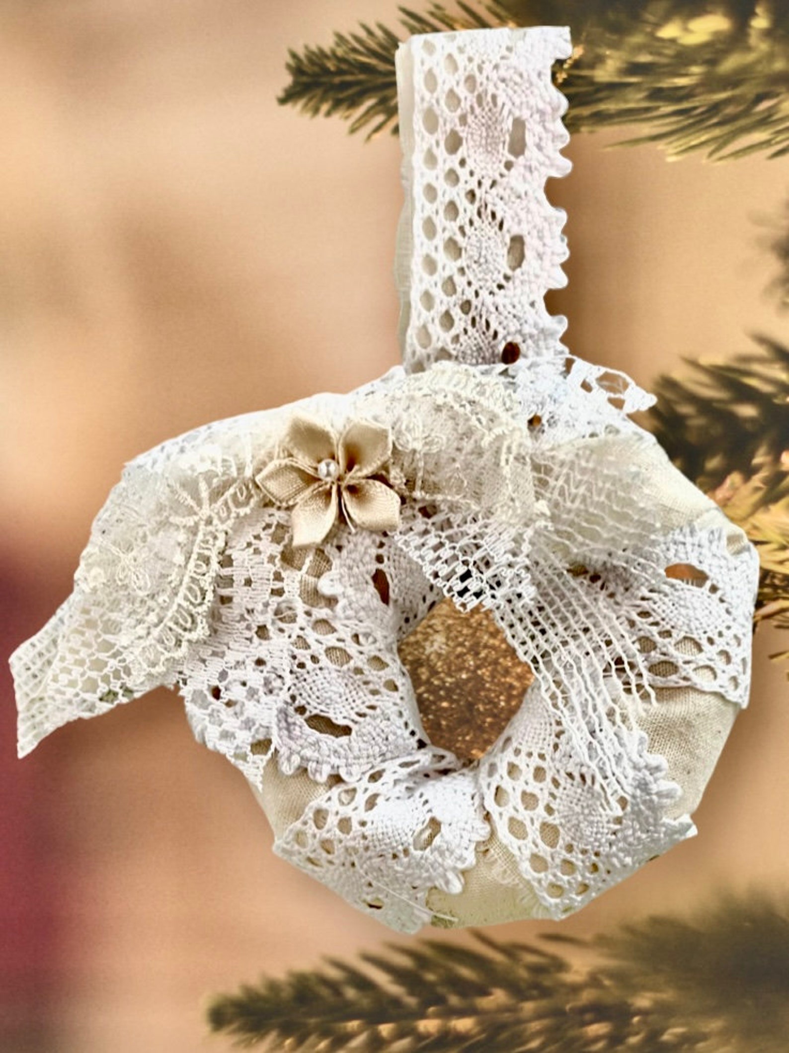 Set of 4 Shabby Chic, Muslin and Lace Mini Wreath Christmas Ornaments ...