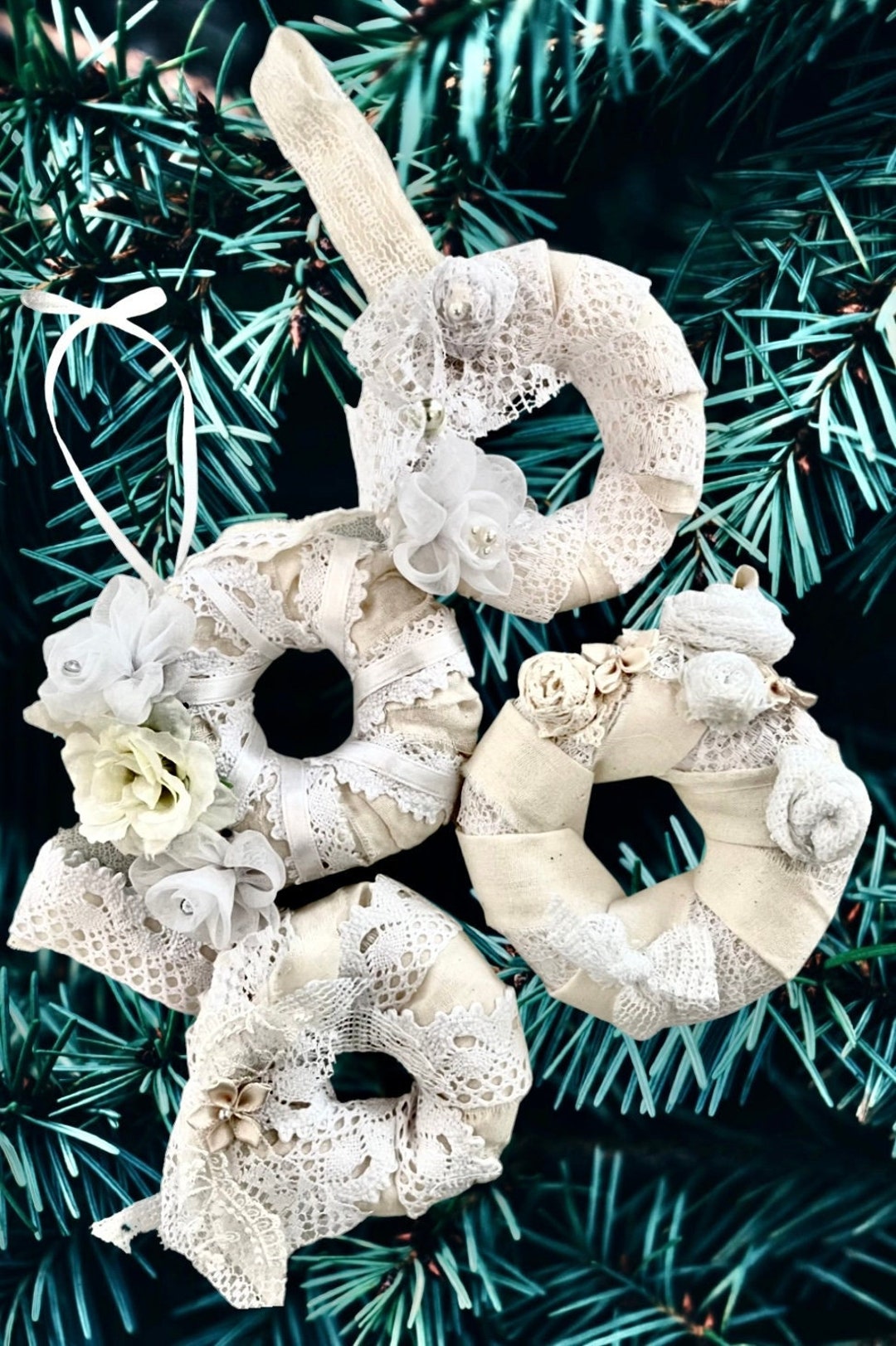 Set of 4 Shabby Chic, Muslin and Lace Mini Wreath Christmas Ornaments ...