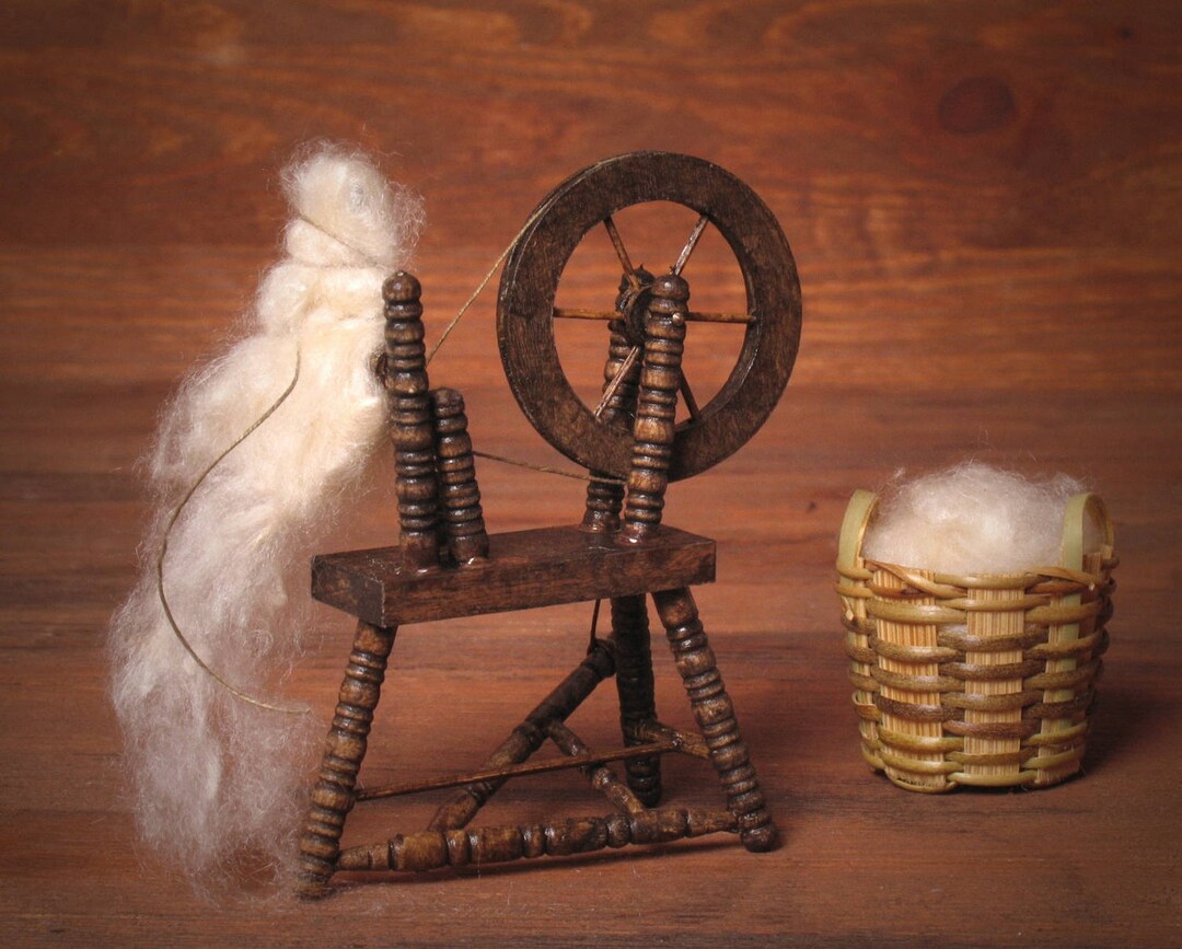 Decorative Miniature Spinning Wheel for Your Dollhouse - Etsy