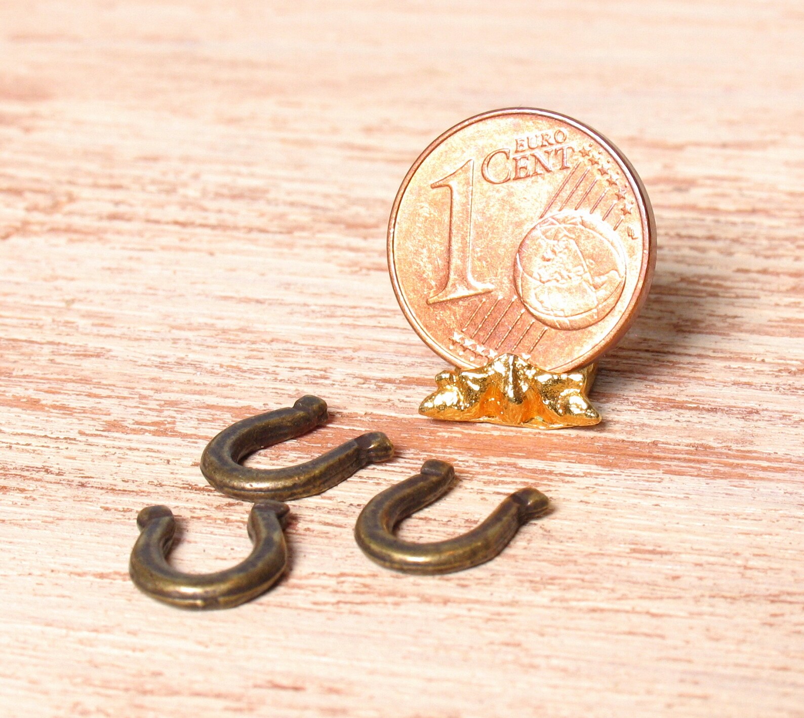 Miniature Horse Shoe for Your Dollhouse | Etsy