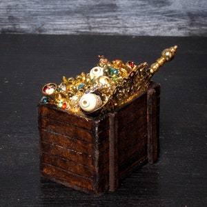 Miniature Treasure Chest for Your Dollhouse - Etsy