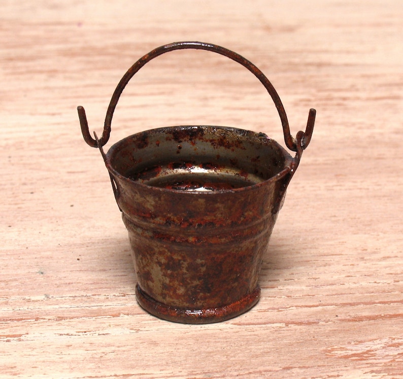 Rustic Rusty Miniature Bucket for Your Dollhouse Kitchen - Etsy
