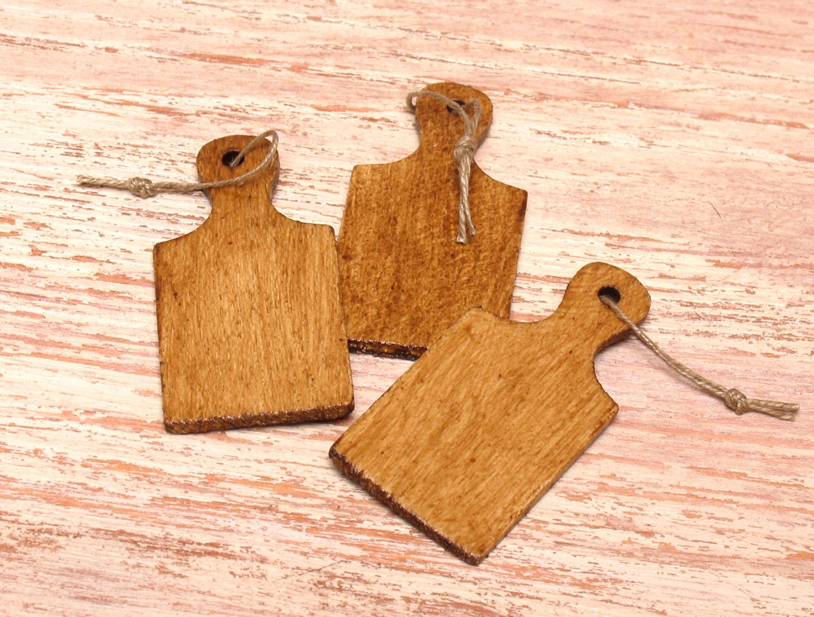 Rustic Miniature Cutting Board for Your Dollhouse Kitchen - Etsy