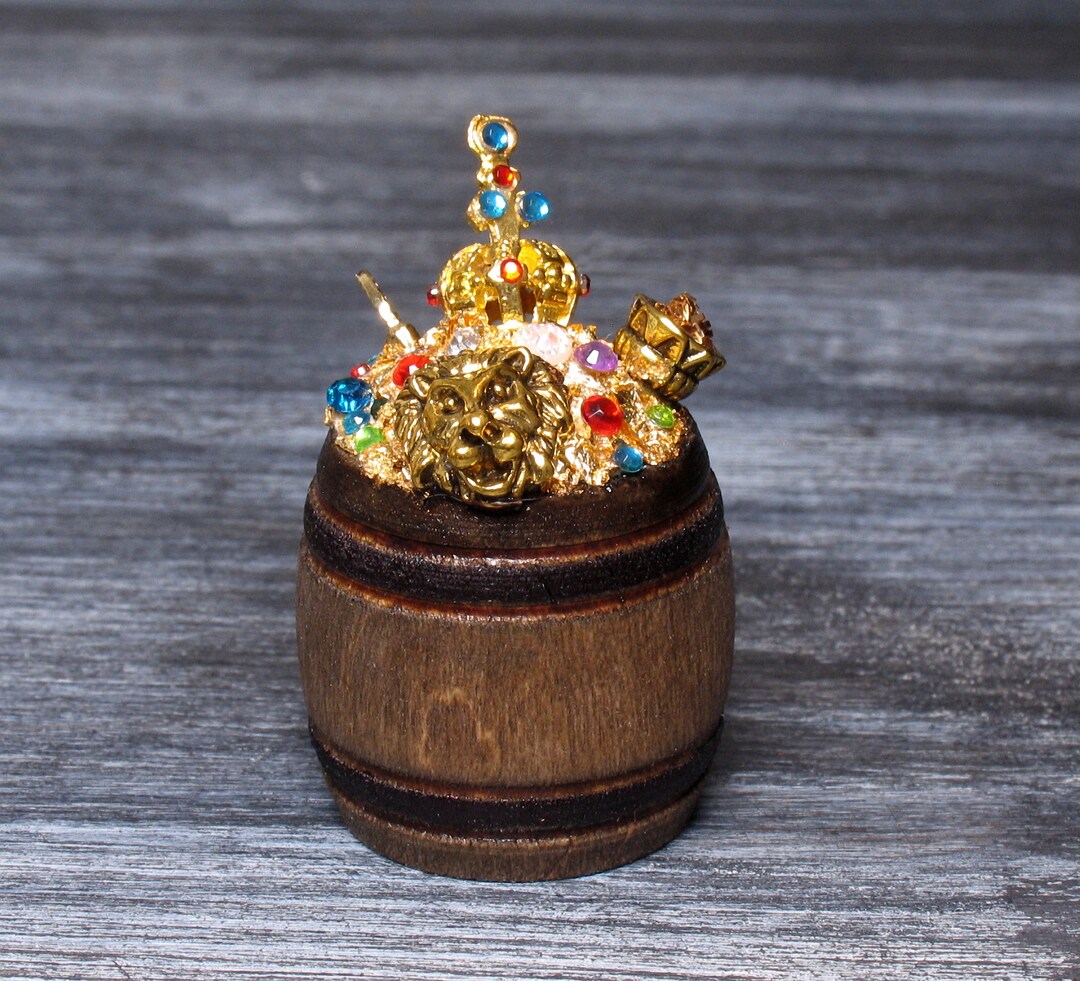 Miniature Treasure Barrel Medium 2 for Your Dollhouse - Etsy UK