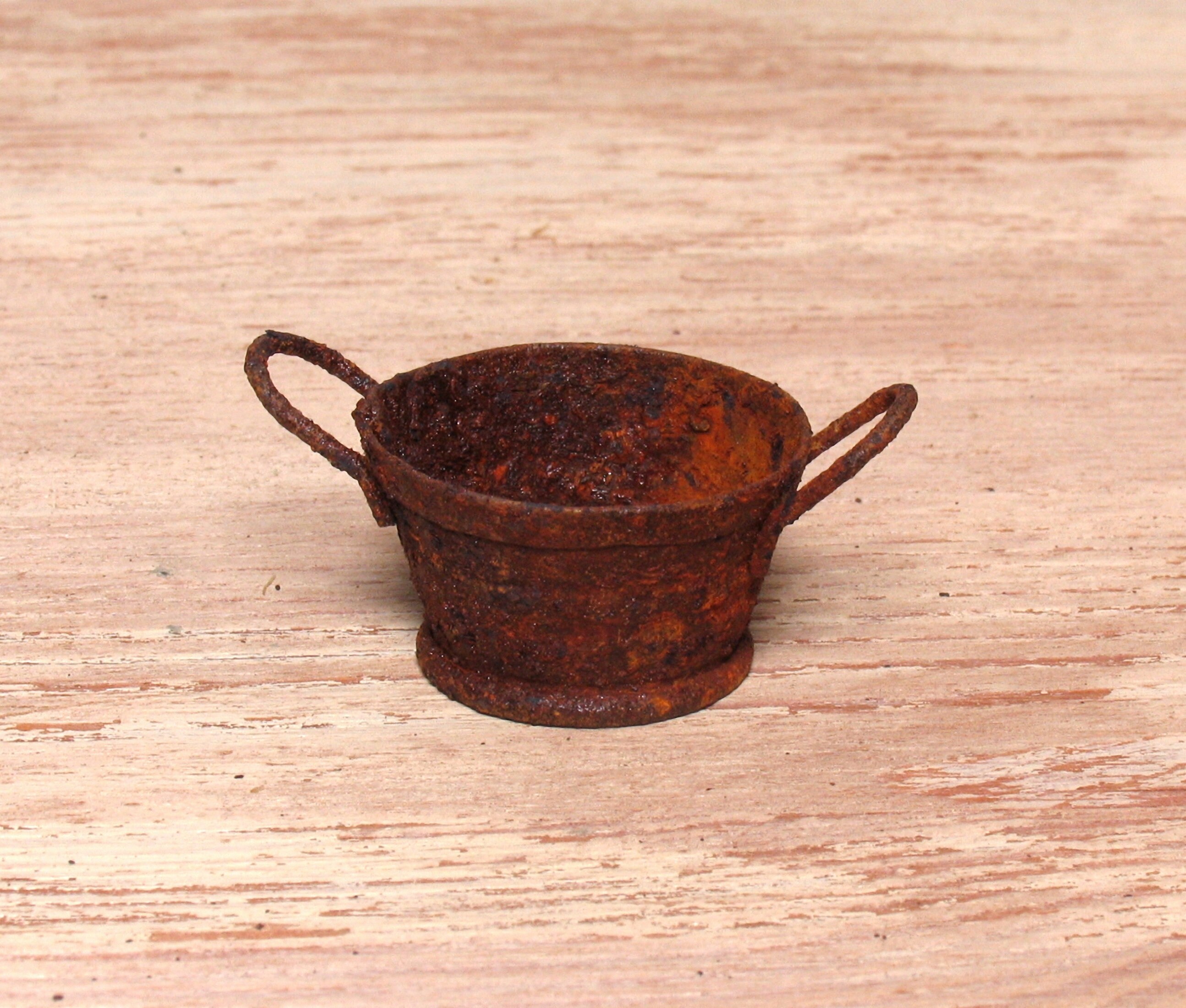 Rustic Rusty Miniature Tub for Your Dollhouse Kitchen - Etsy