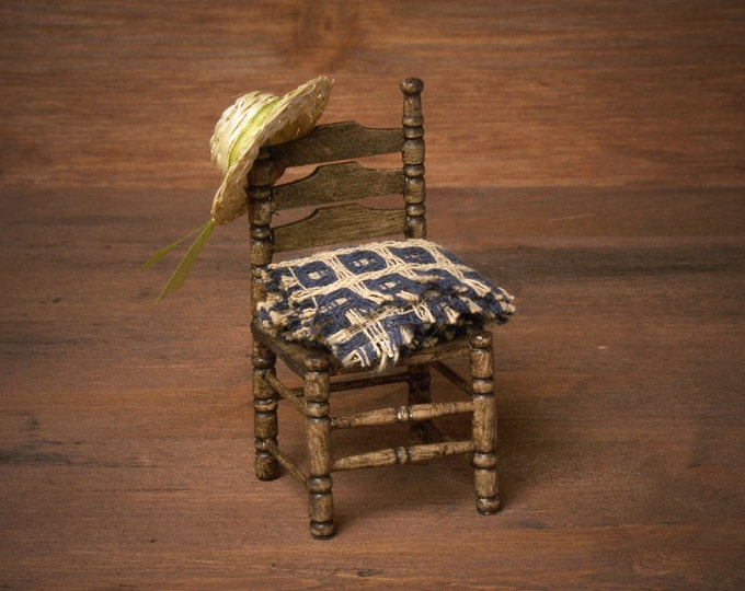 Miniature Wooden Chair for Your Dollhouse - Etsy