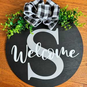 Custom Personalized Round Wooden welcome Sign - Etsy