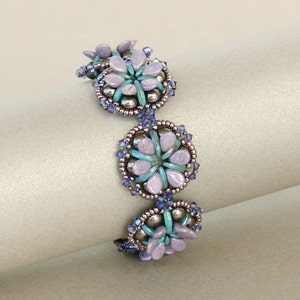 Crescent and Pip Beads Bracelet Tutorial - Water Lilies Bracelet - PDF ...