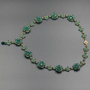 Beading Tutorial - 8mm Swarovski Chatons Necklace Tutorial - Sweet ...