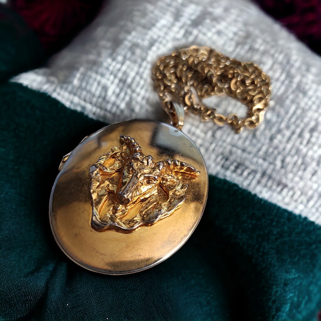 VNTG Chunky Locket Necklace Ram Sheep Aries Zodiac Oval 2 Pictures ...