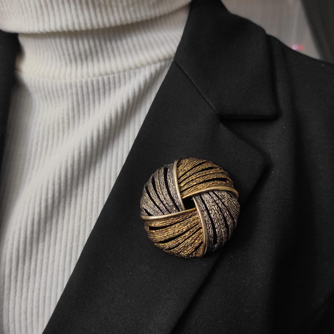 Large Round Domed Brooch Pin Designer Signed ART Jacket Scarf Chunky ...