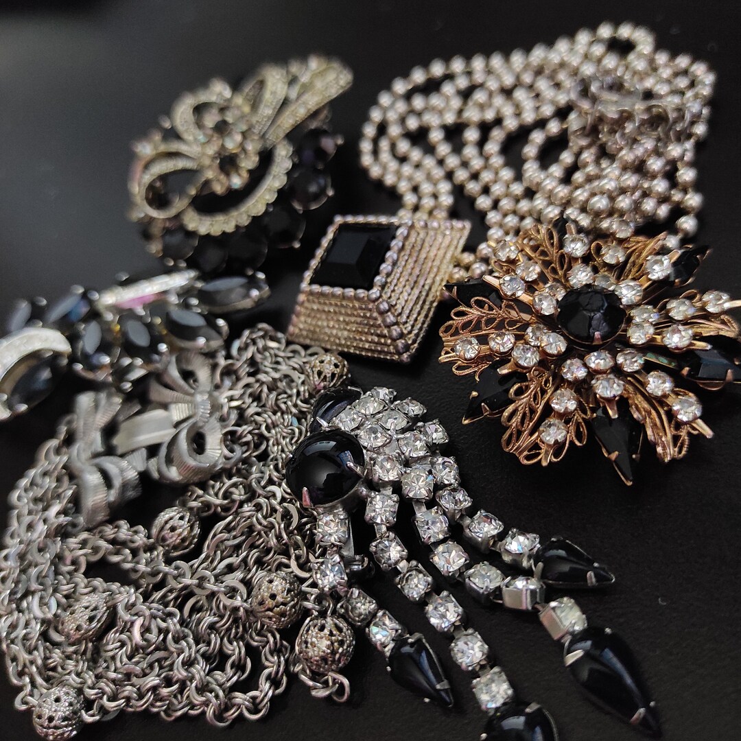 6 Pcs Crystal Jewelry Lot Wearable ART Deco Vintage 80s Jewelry Lot Jet ...