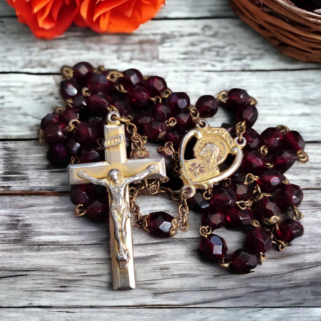 Ruby Red Rosary Catholic Faith Prayer Necklace Sacred Heart Symbolic ...