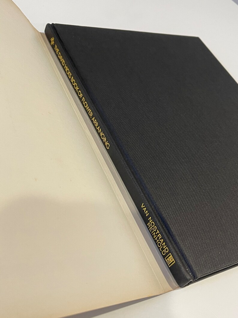 Vintage 1976 Edition David Hicks Book of Flower Arranging - Etsy