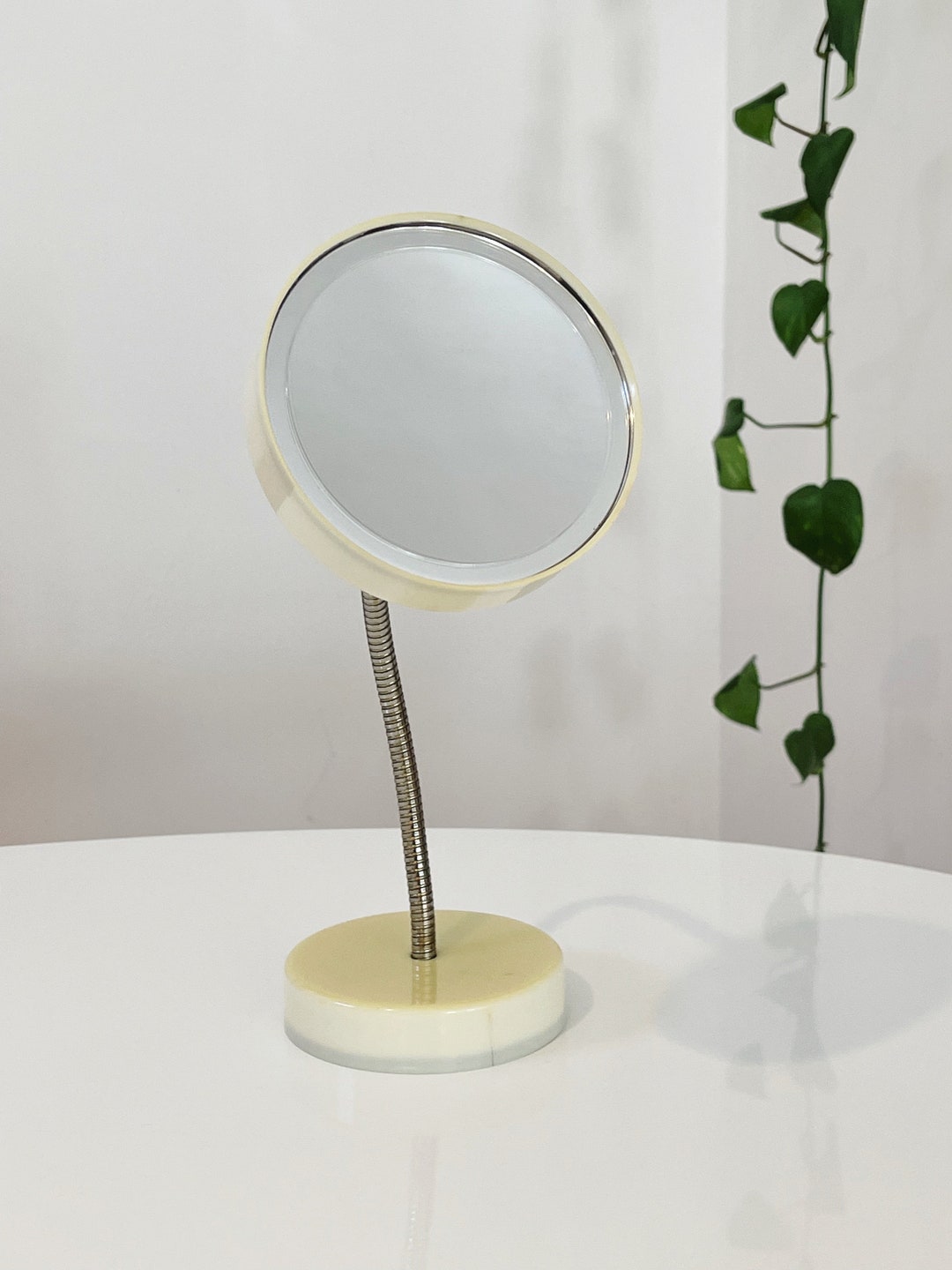 Vintage 1970s Magic Focus Big Eyes Gooseneck Magnifying Mirror - Etsy