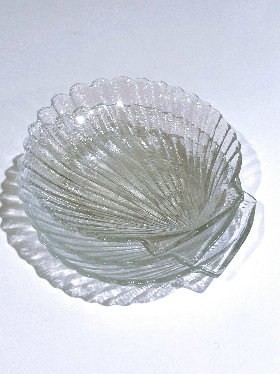 Three Clear Glass Clam Shell Dishes - Etsy