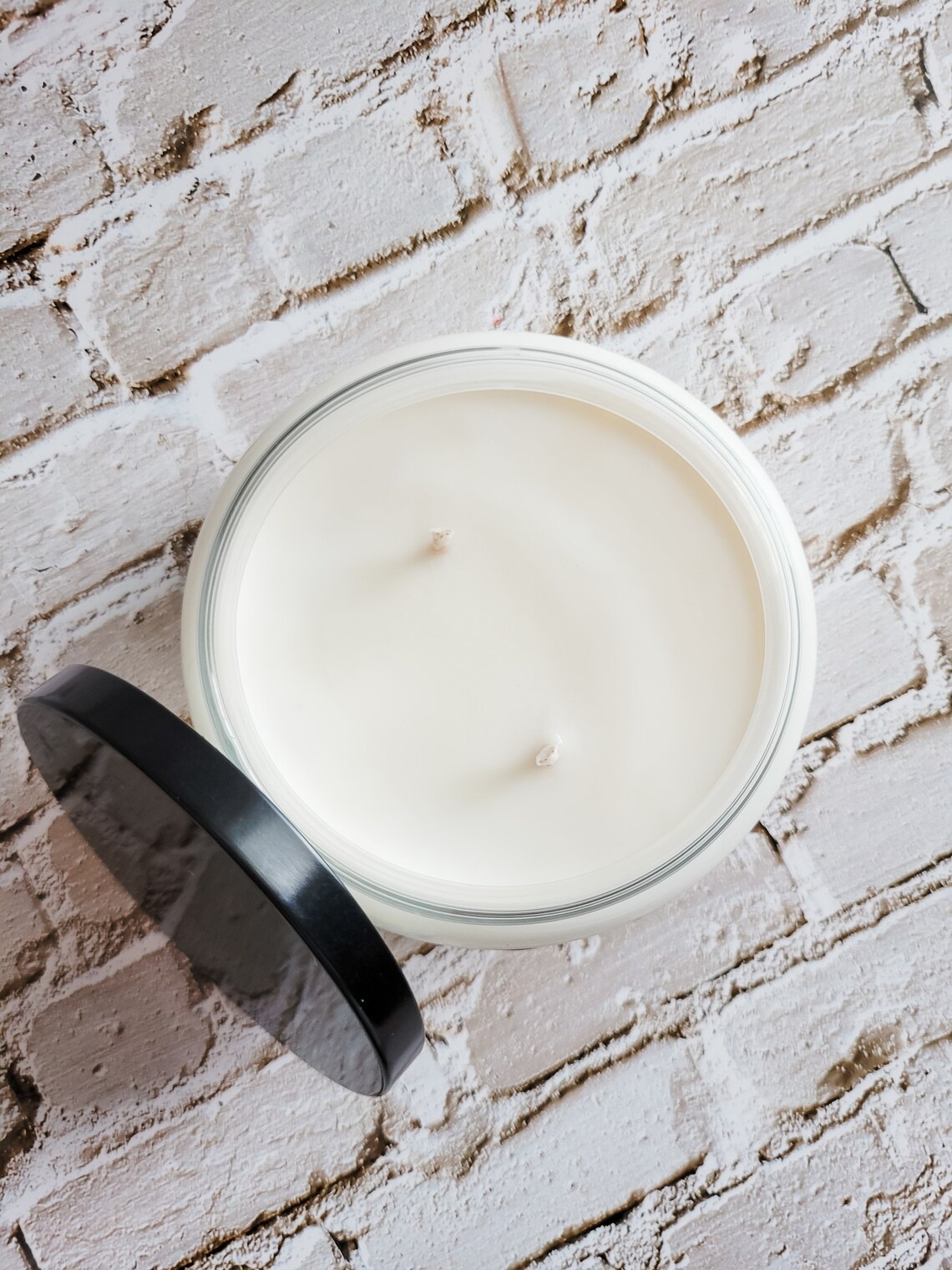 Hobbit-hole Candle | Lord of the Rings Collection - Etsy