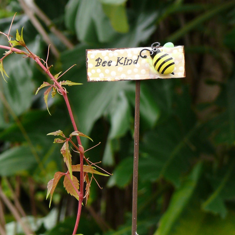 Bee Sign - Etsy