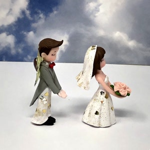 Miniature Bride and Groom Figurines, Fairy Garden Wedding, Mini Cake ...