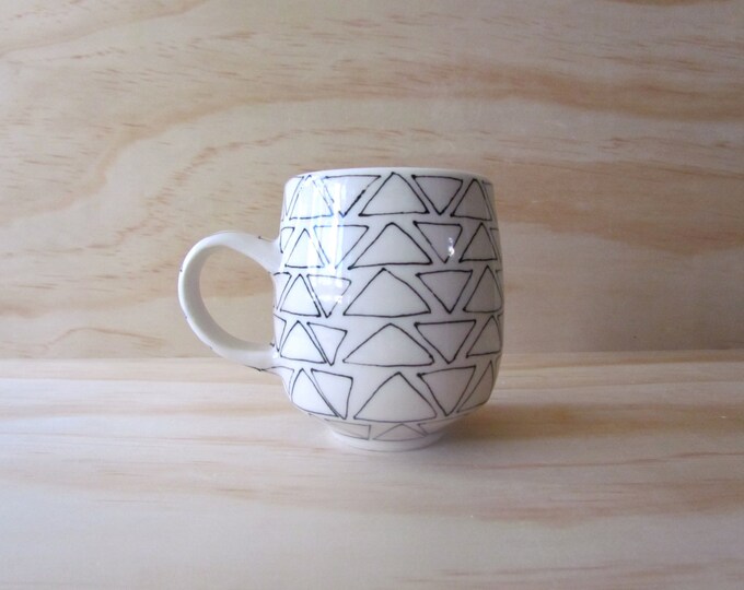 READY TO SHIP. Black and White Triangle Tea or Coffee Mug. Geometric ...