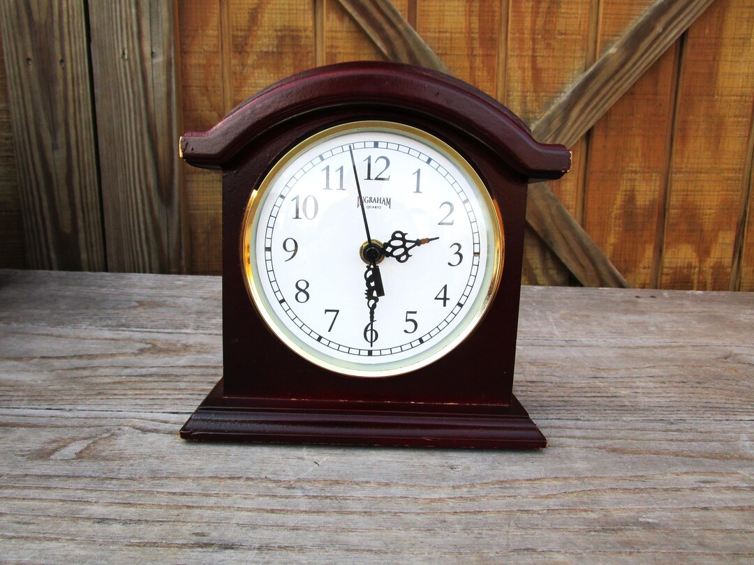 Vintage Ingraham Quartz Desk Clock Dark Walnut Toastmaster 1998 - Etsy