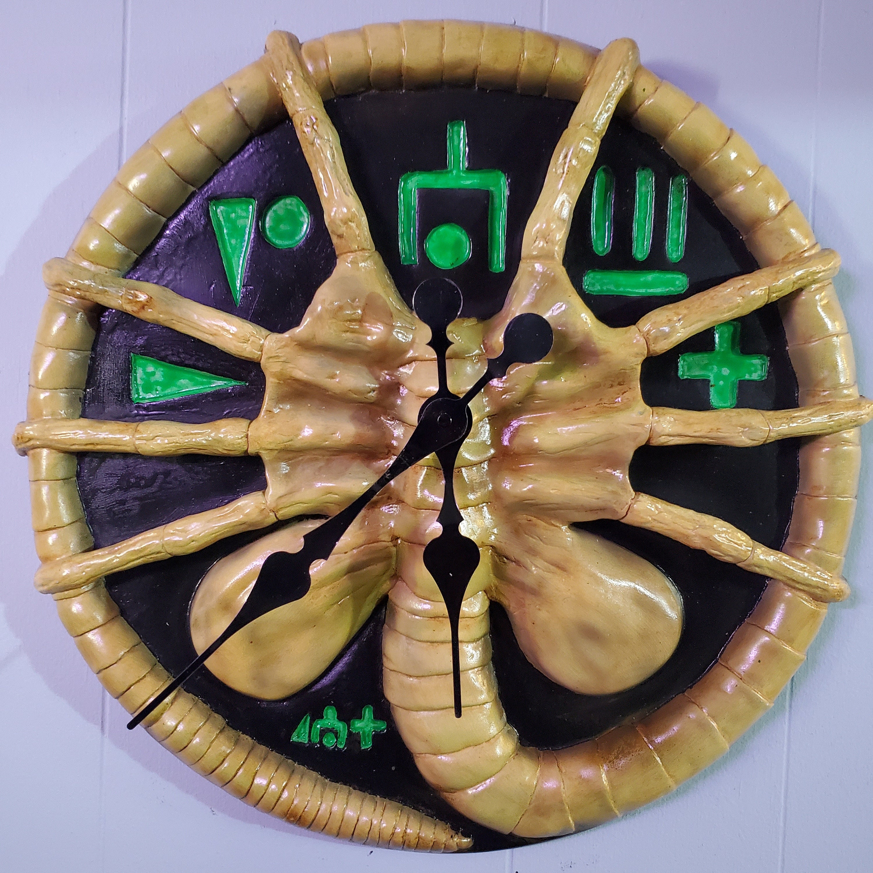 Alien Wall Art Xenomorph Facehugger - Etsy