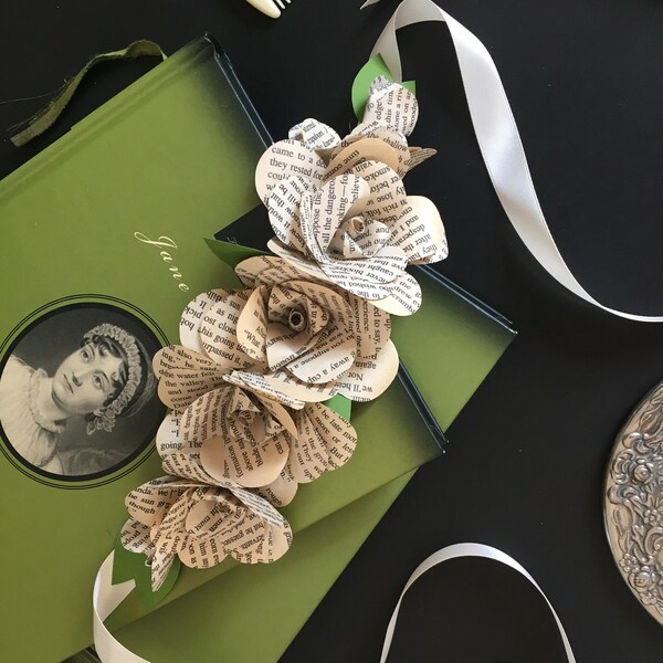 Book Page Wreath - Etsy