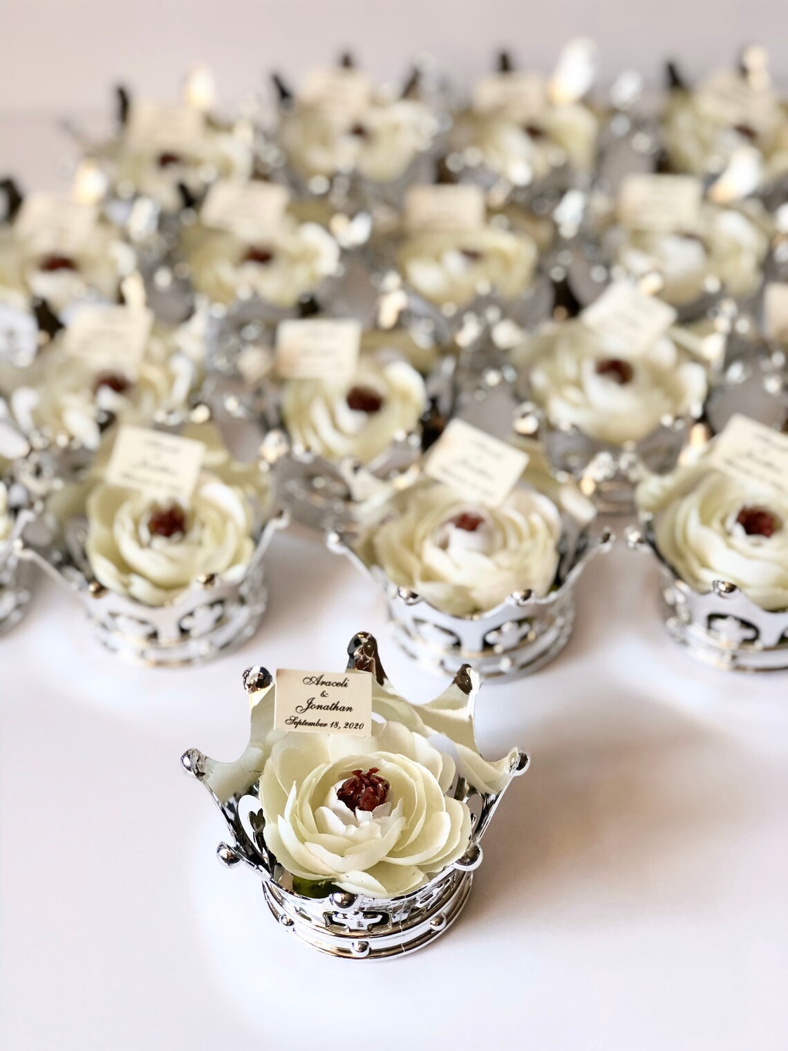 Bulk Custom Party Favors, Wedding Favors for Guests, Baby Shower Gifts ...