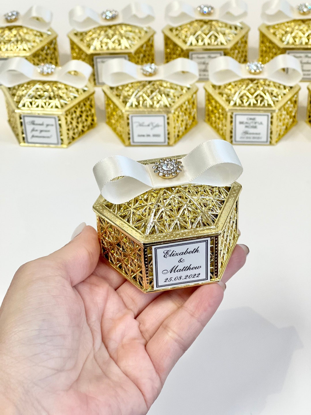 10 Pcs Wedding Favors for Guests, Personalized Favors Boxes, Engagement ...