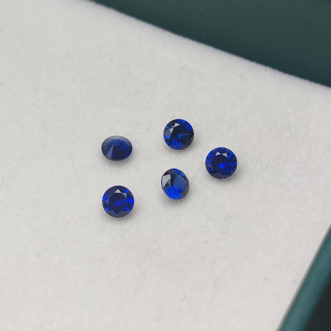 Round Brilliant Cut Lab Grown Sapphire Mohs Scale 9 Intense Royal Blue ...