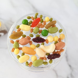 Personalized Glass Snack Jar, Trail Mix Snack Container for Nuts ...