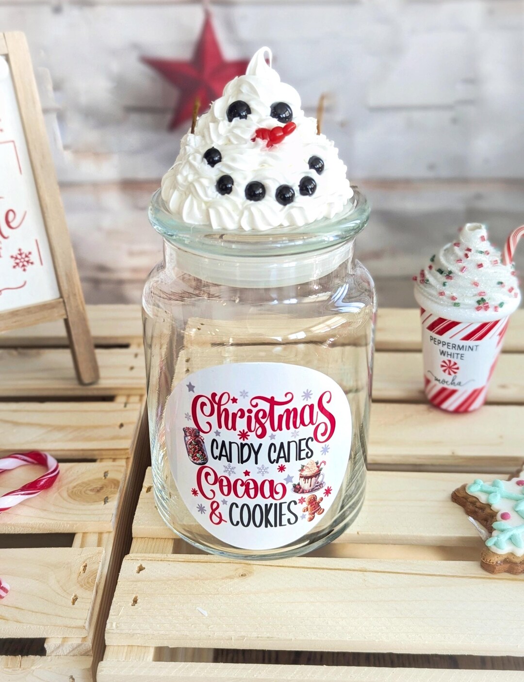 Snowman Theme Glass Christmas Candy Jar, Holiday Gingerbread Sweets ...