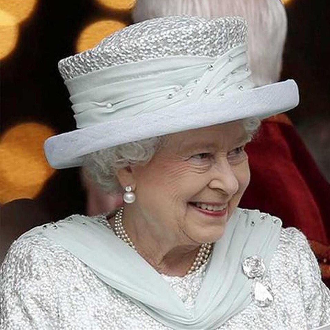 Queen Elizabeth Cullinan Brooch Replica: Zircon Pear Tassel, Royal ...