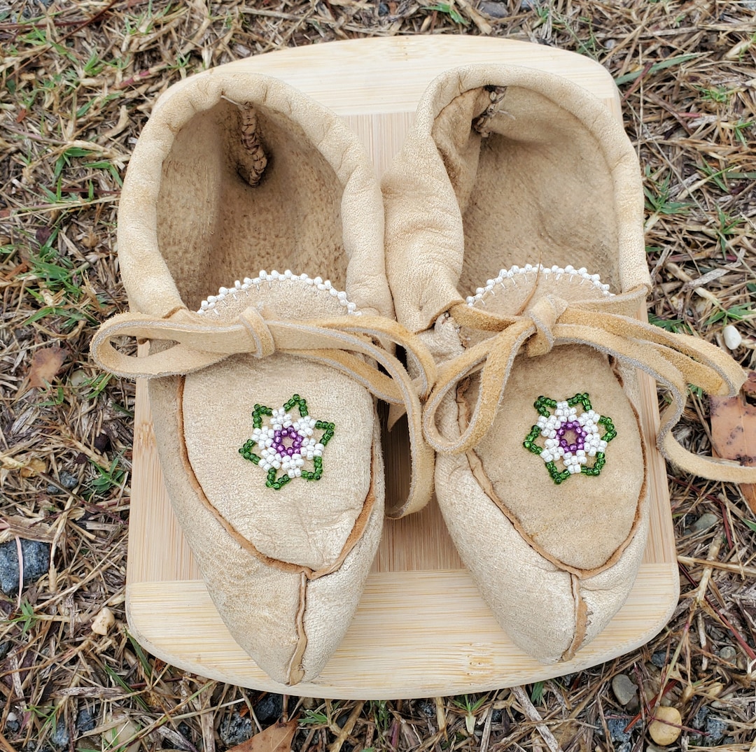 Ojibwe Vintage Style Native American Moccasins - Etsy
