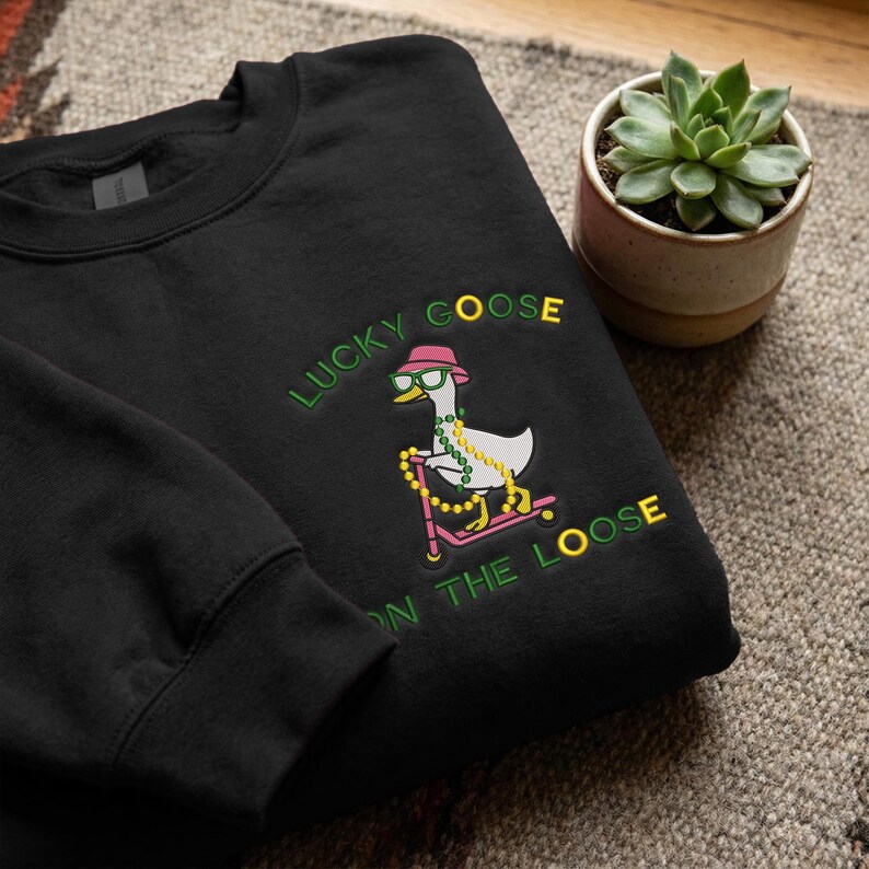 Jucky Goose on the Loose Machine Embroidery File, St. Patrick's Day ...