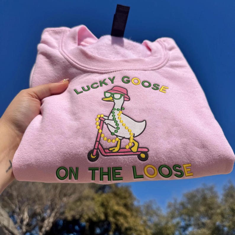 Jucky Goose on the Loose Machine Embroidery File, St. Patrick's Day ...