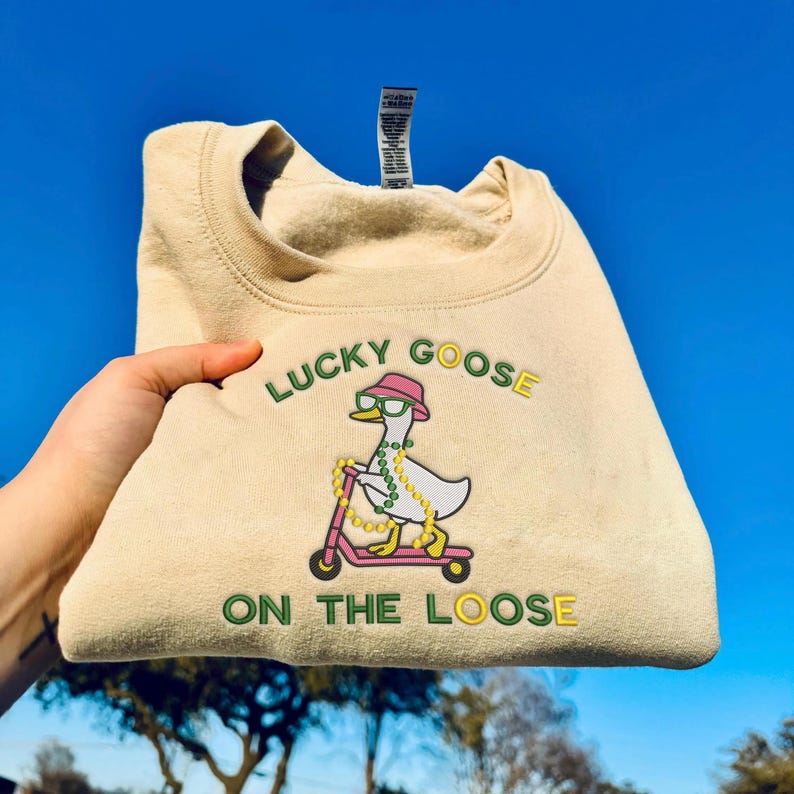 Jucky Goose on the Loose Machine Embroidery File, St. Patrick's Day ...