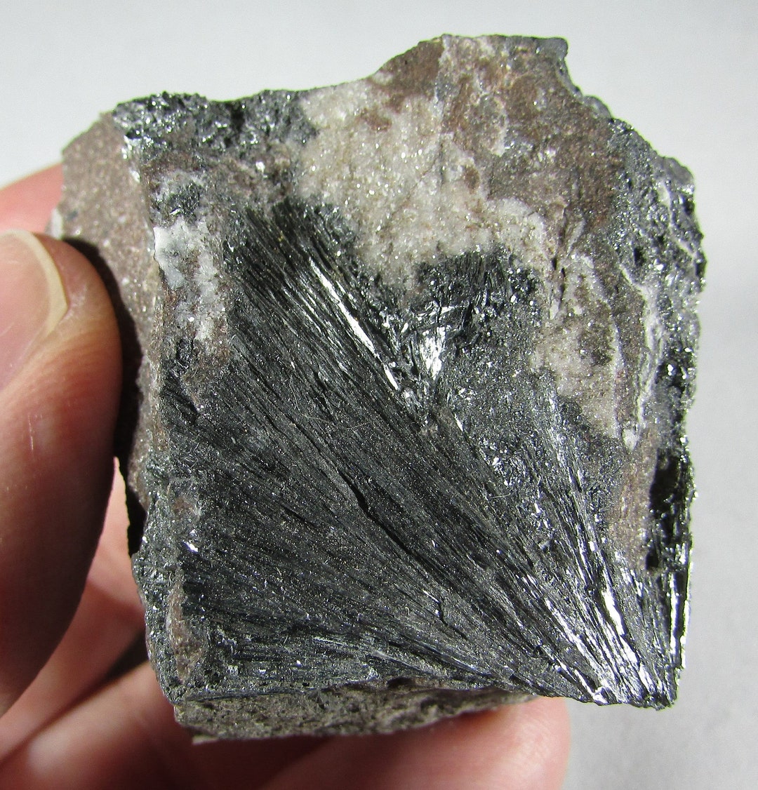 Pyrolusite on Manganese Matrix Transformation & Protection Stone Energy ...